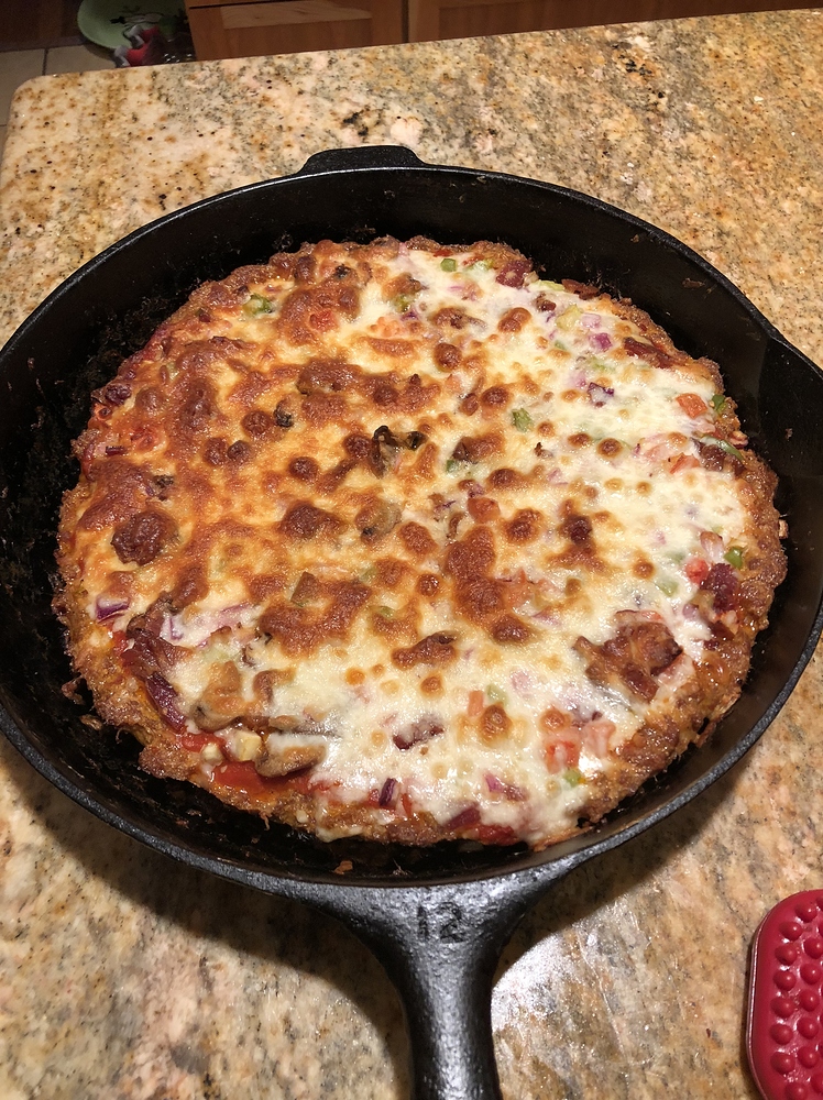 Crustless Pizza (aka Sausage Crusted Pizza) - ode to Lou Malnati's ...